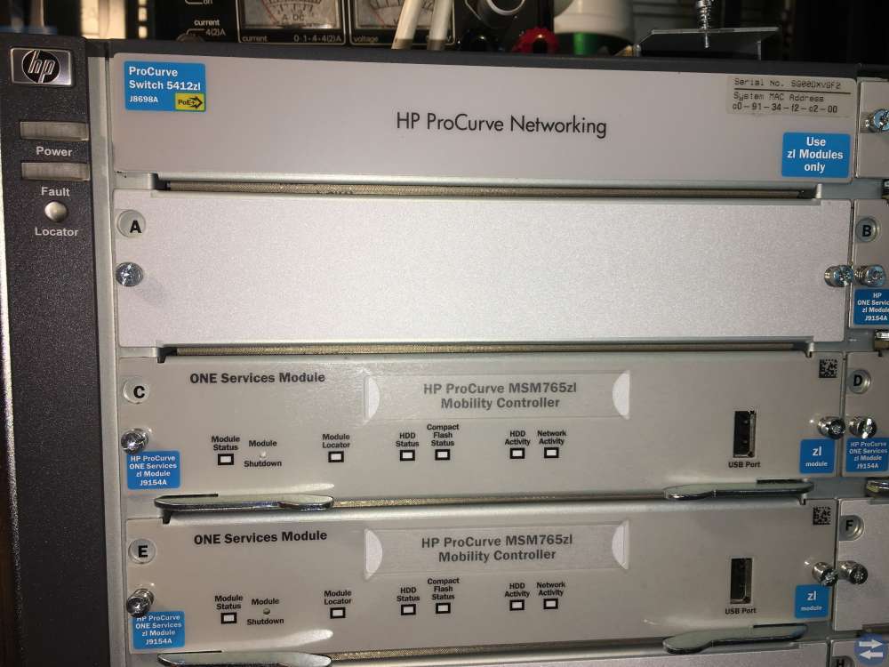 Switch HP ProCurve Networking 5412zl J8698A - Ölandtorget.se ...